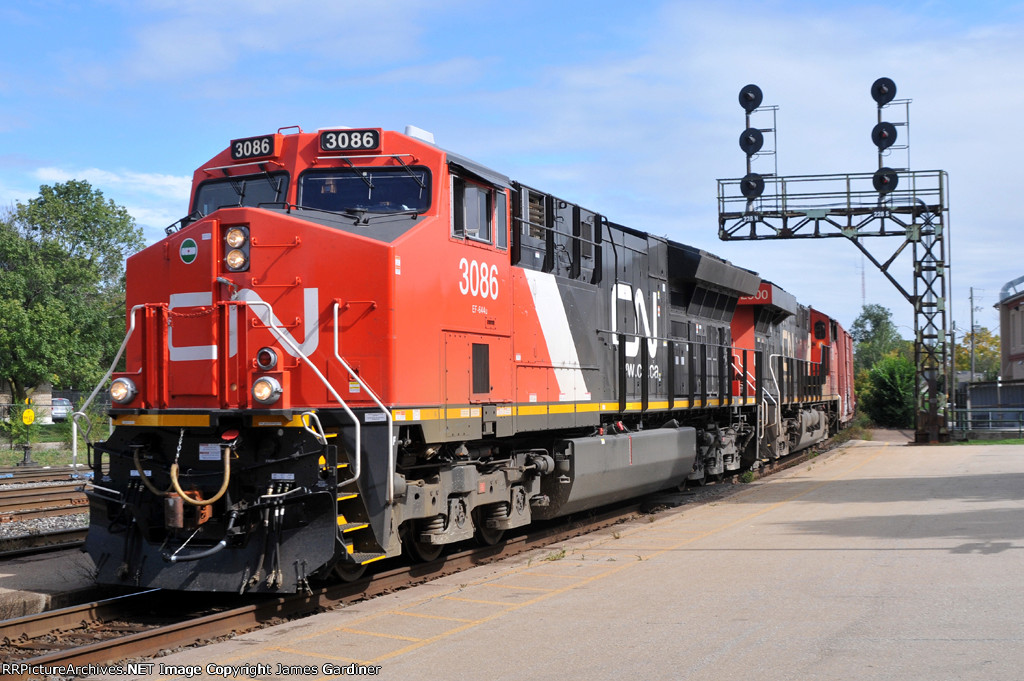 CN 371